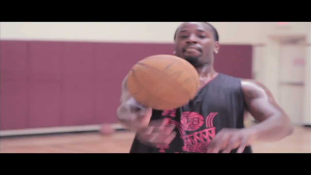 Buhzzie - David Taylor Basketball is #1 - YouTube