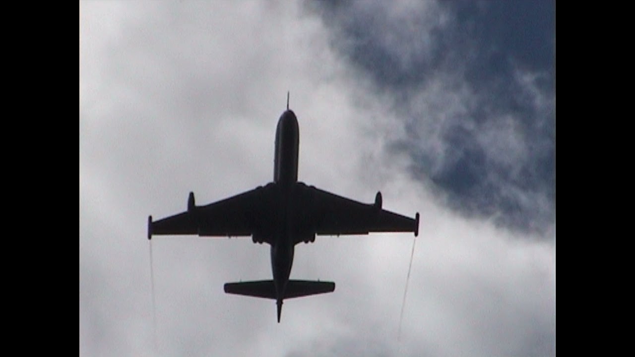 Nimrod over Tarves - YouTube