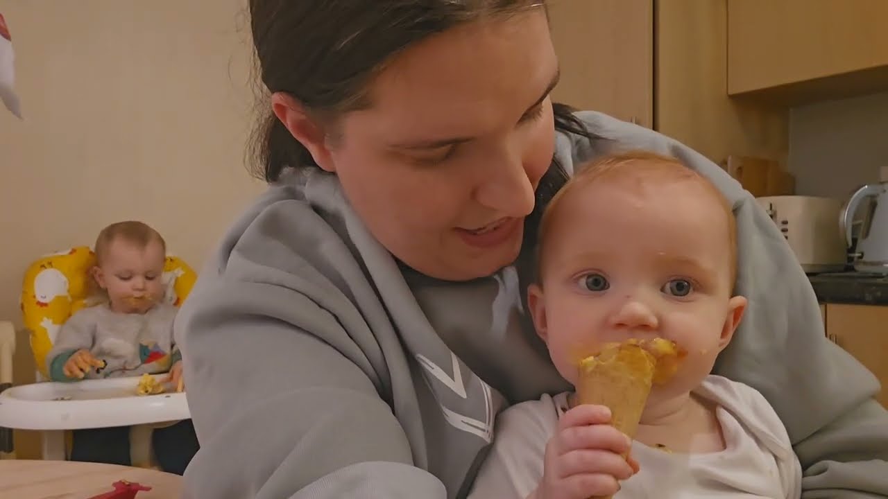 Crunchy Blast | Ice Cream Cones | Food Review - YouTube