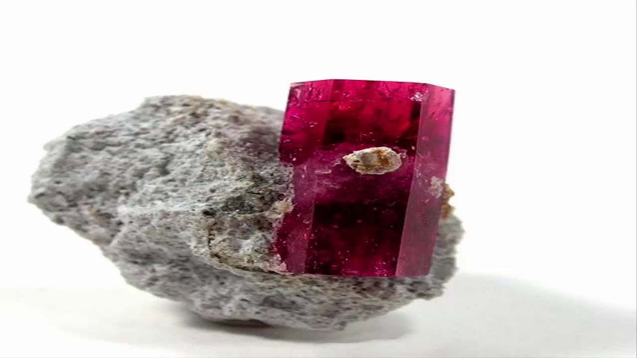 How much is a red beryl worth? - YouTube