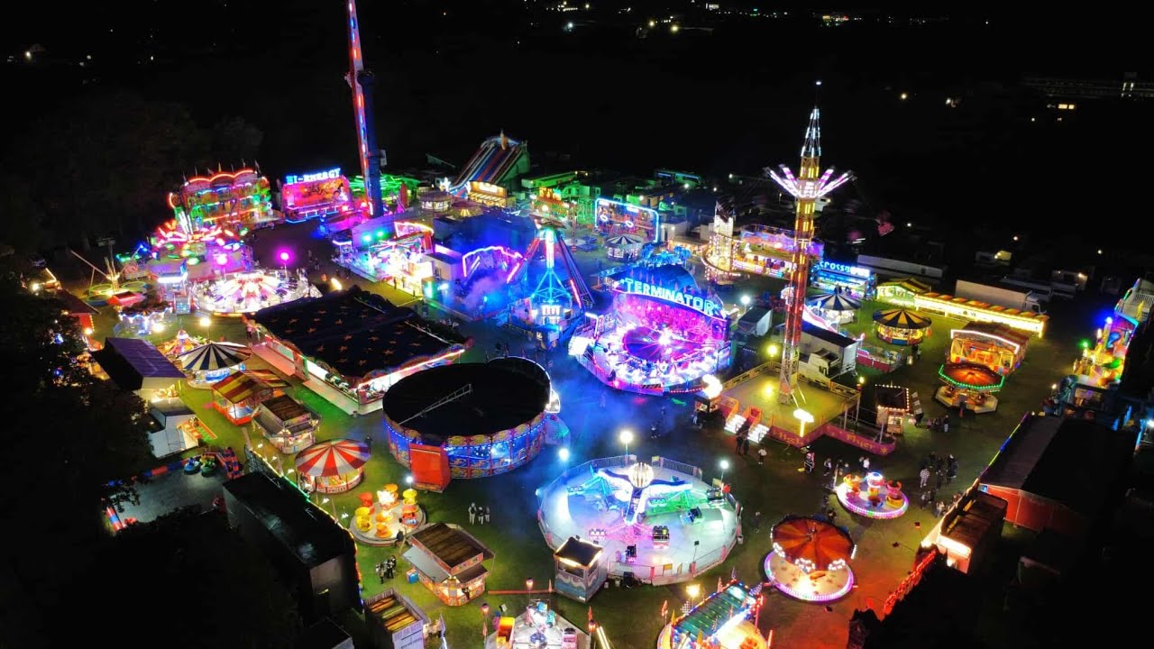 Rushden Feast Fair From Above At Night 16/09/25. - YouTube