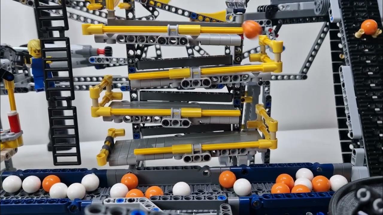 Nothing more relaxing than a little zig zig - YouTube