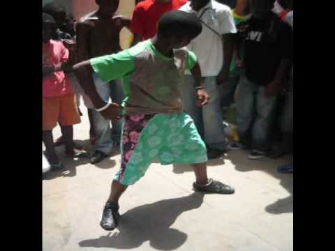 Grupo K'Kuia os que Kuiam - YouTube