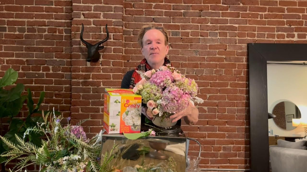 Michael Gaffney Gives Free Flowers For Your Loved Ones ...