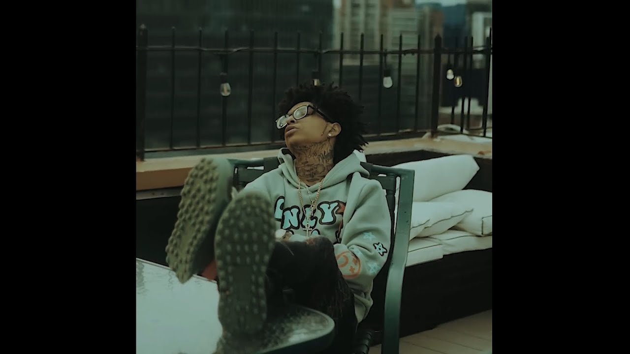 (FREE) Lil Tony Sample Type Beat "She Knows" - YouTube