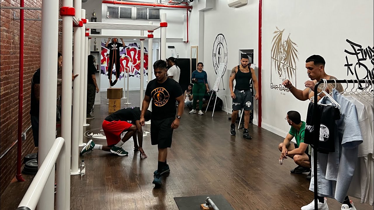 Bar-Barian Requirements Practice Run at limitless nyc gym - YouTube
