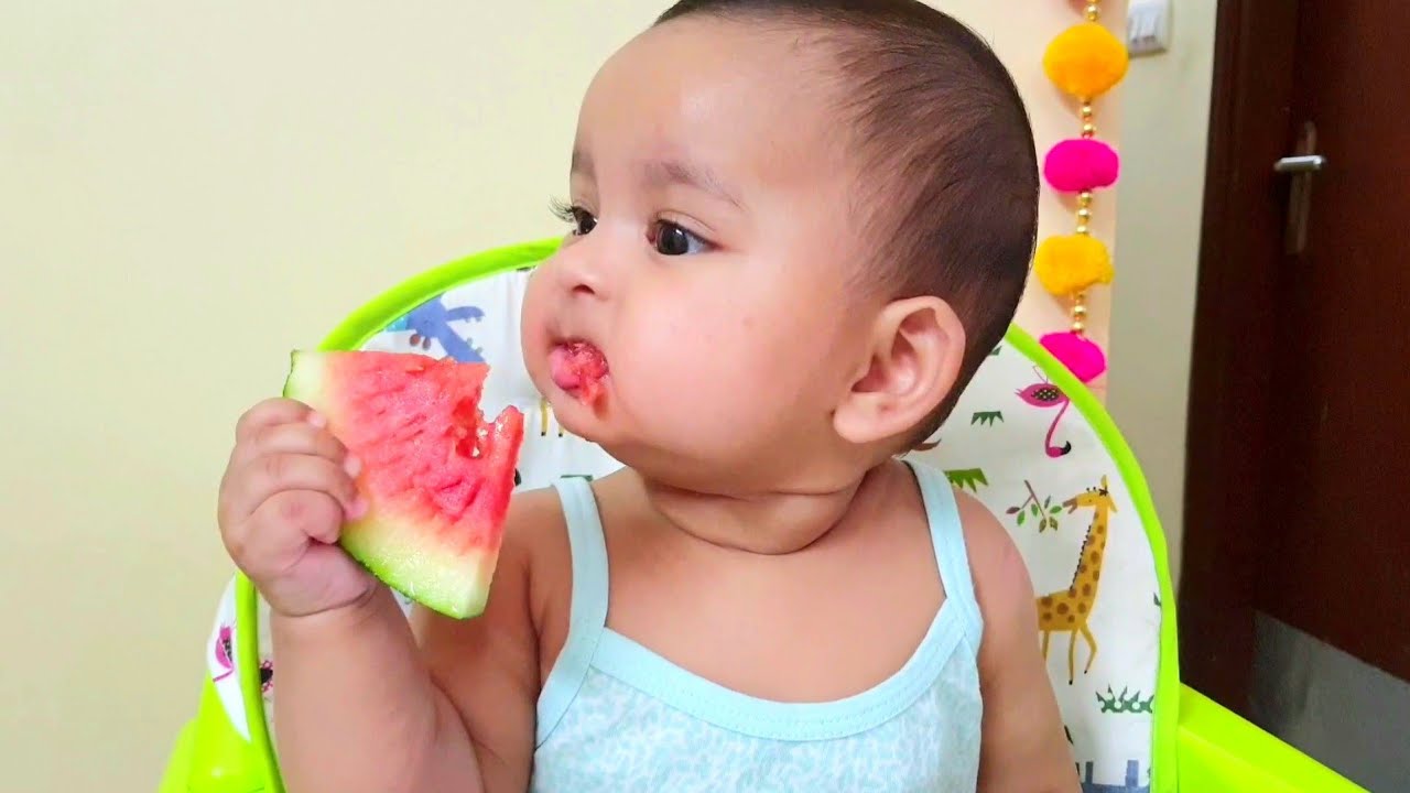 Baby eating watermelon 🍉🍉 - YouTube