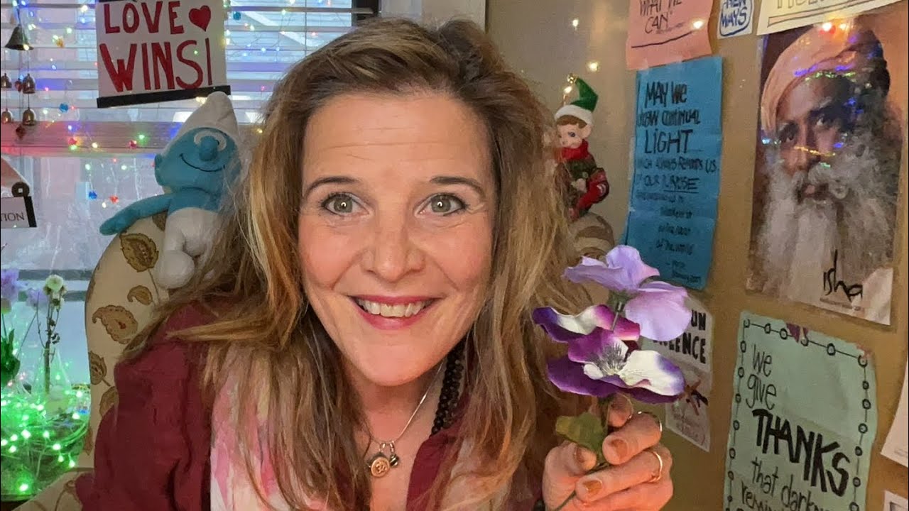 Annette Dion is live! PNN: Psychic News Network, May 1st, 2024 🌷 🇺🇸🔮☕️ ...