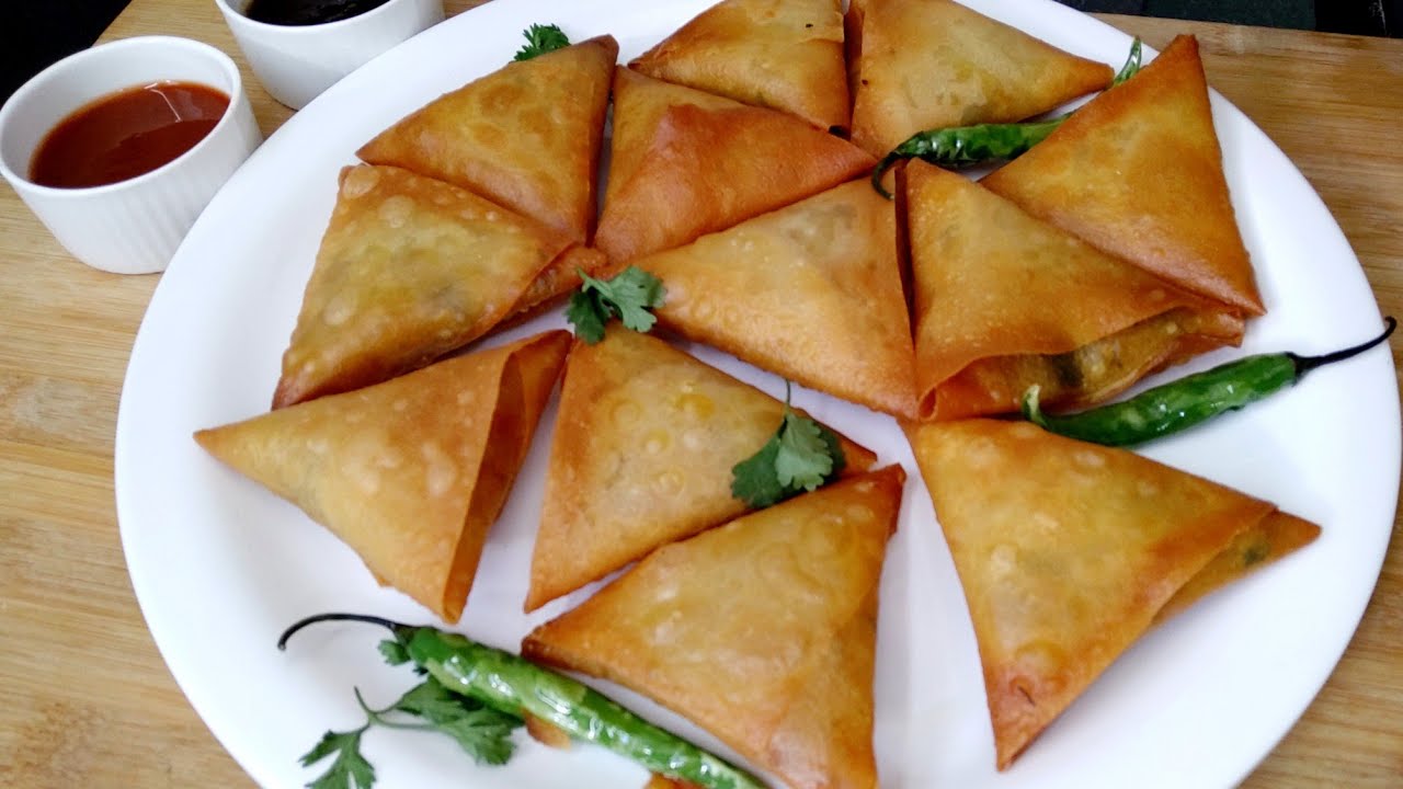 Street Style Onion Samosa Recipe | Irani Samosa Recipe | Samosa Patti ...