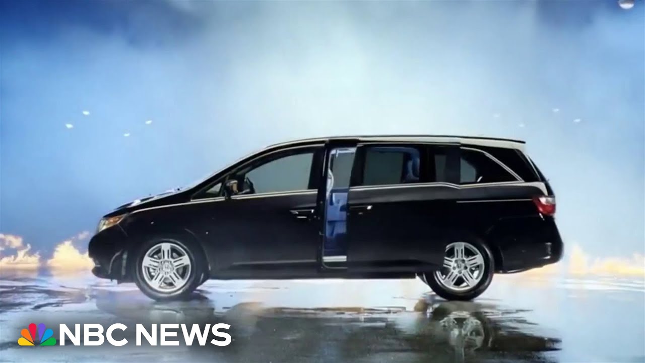 What’s driving the decline of the minivan? - YouTube
