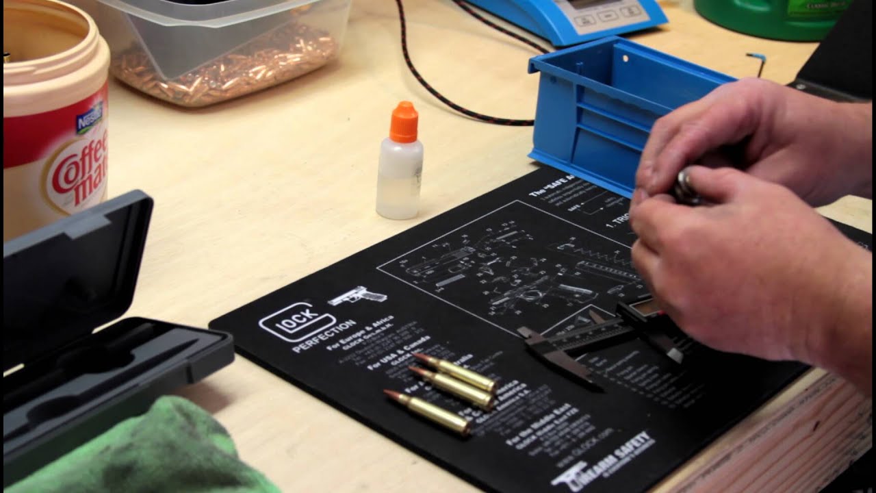 Checking the New Loads (75gr. BTHP in .223) - YouTube