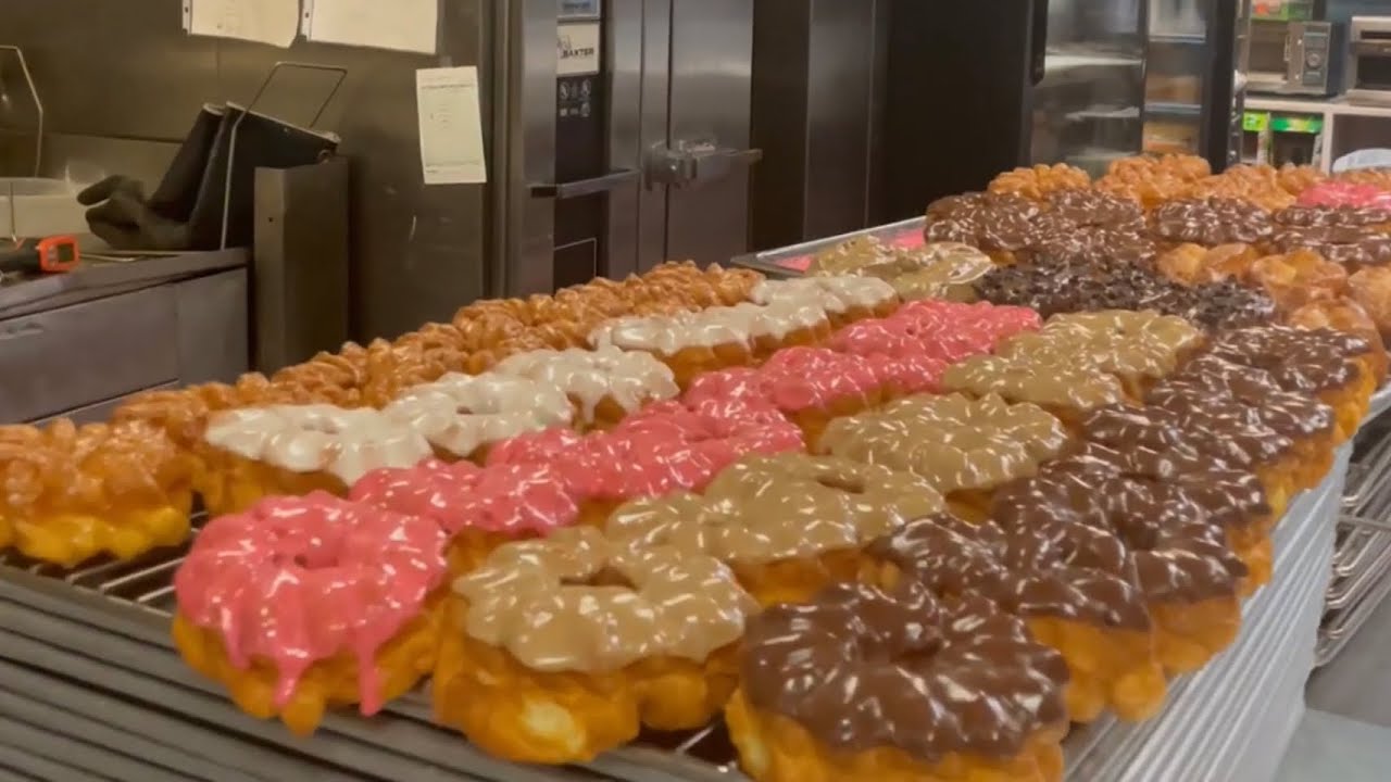 How Donuts Are Made - Part 2 - របៀបធ្វើនំដូណាត់ - វគ្គទី ២ - YouTube