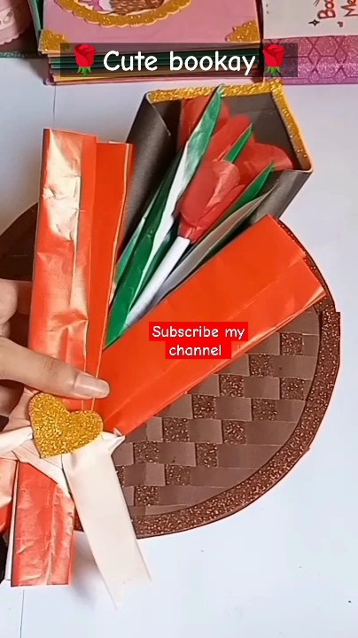 making flowers bookay 🌹💐#diy #roses#shorts - YouTube