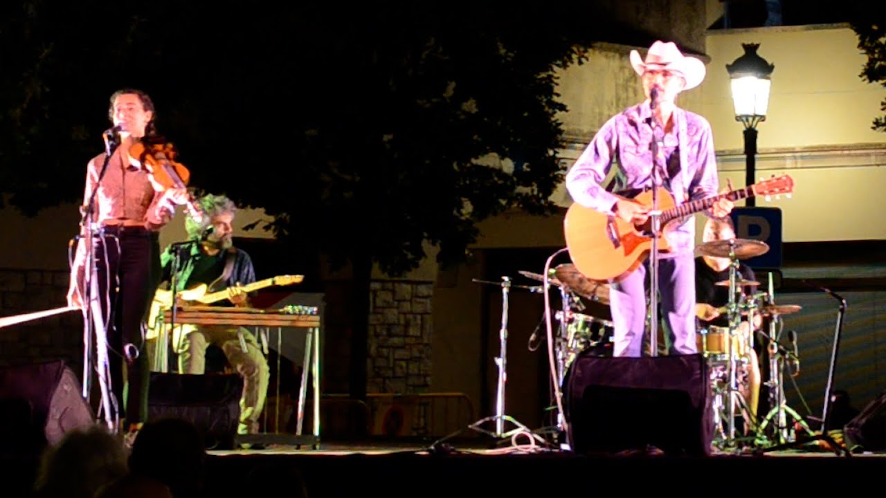 Joe Fields & The Folkytonks - Live in Calaf - YouTube