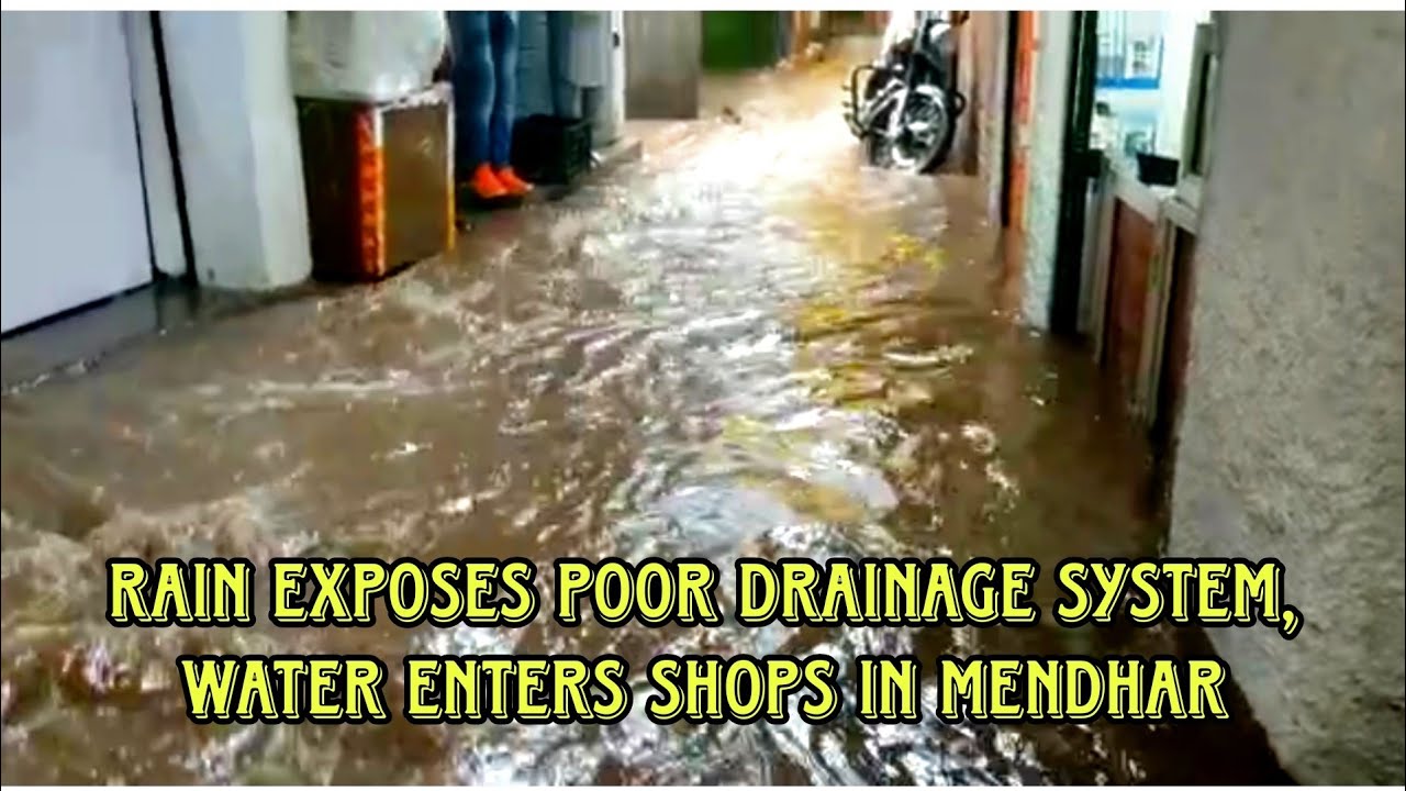 Rain Exposes Poor Drainage System, Water Enters Shops In Mendhar - YouTube