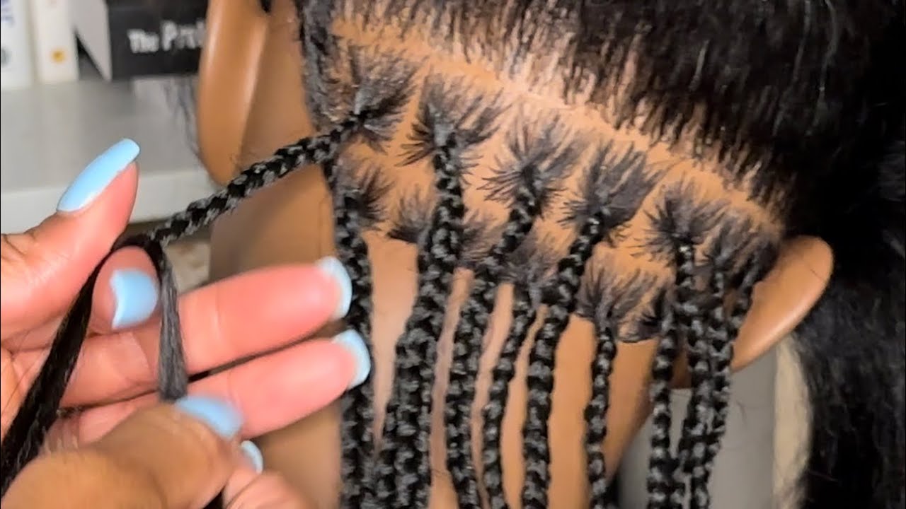 Small Knotless Braids on Mannequin Head - YouTube