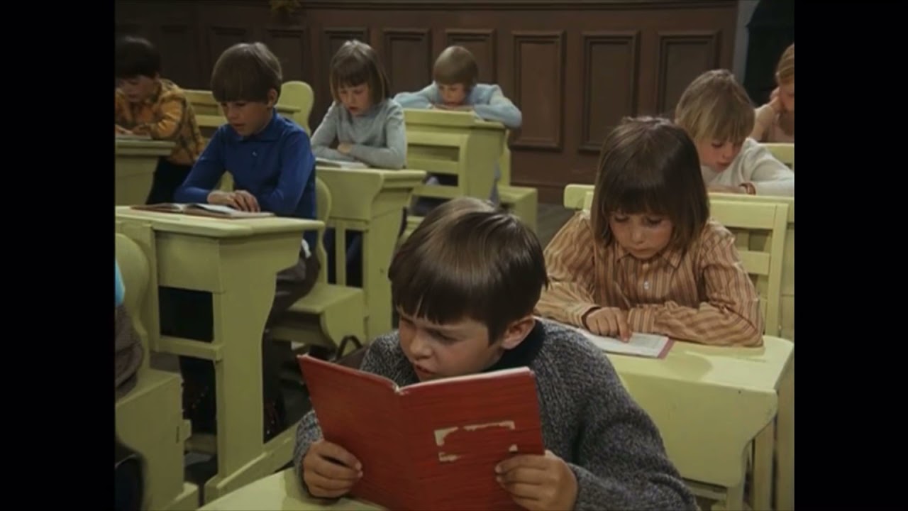 Pippi Goes to School - Pippi Goes on Board (1972) - YouTube