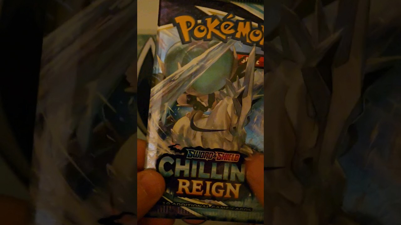 Pokemon Chilling Reign pack opening - YouTube