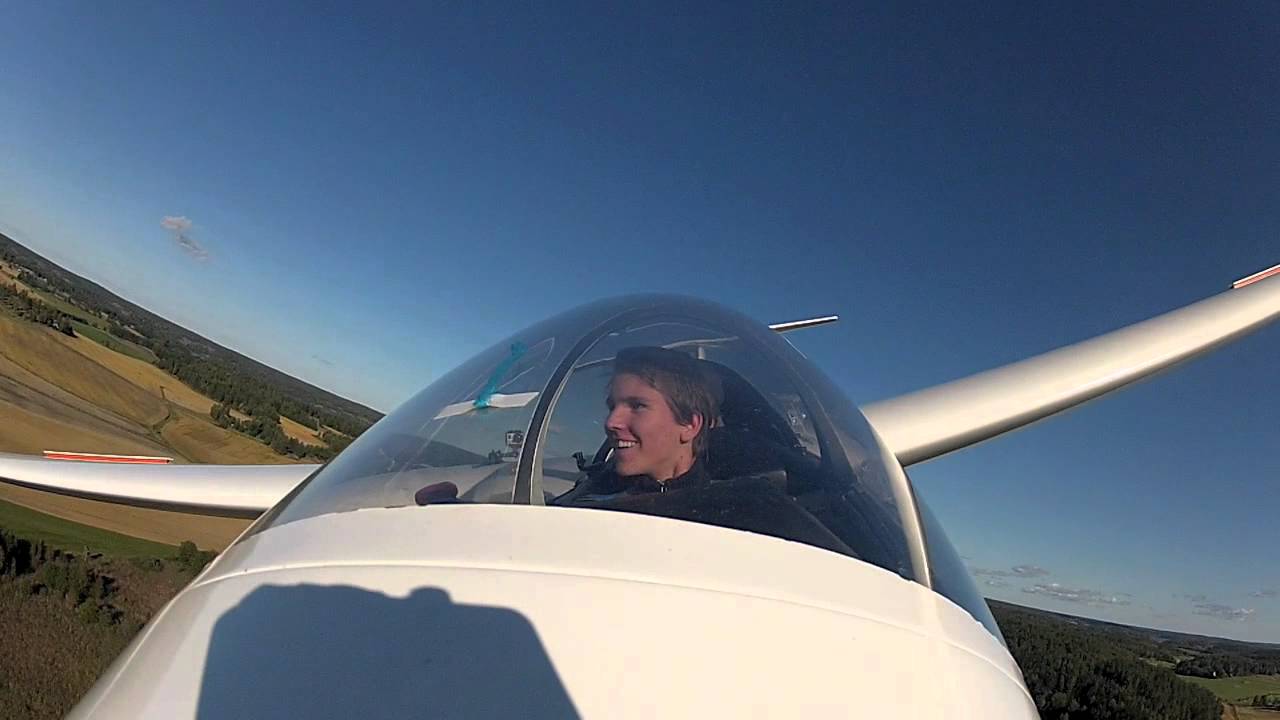 High speed glider low pass with ASK-21 sailplane - YouTube