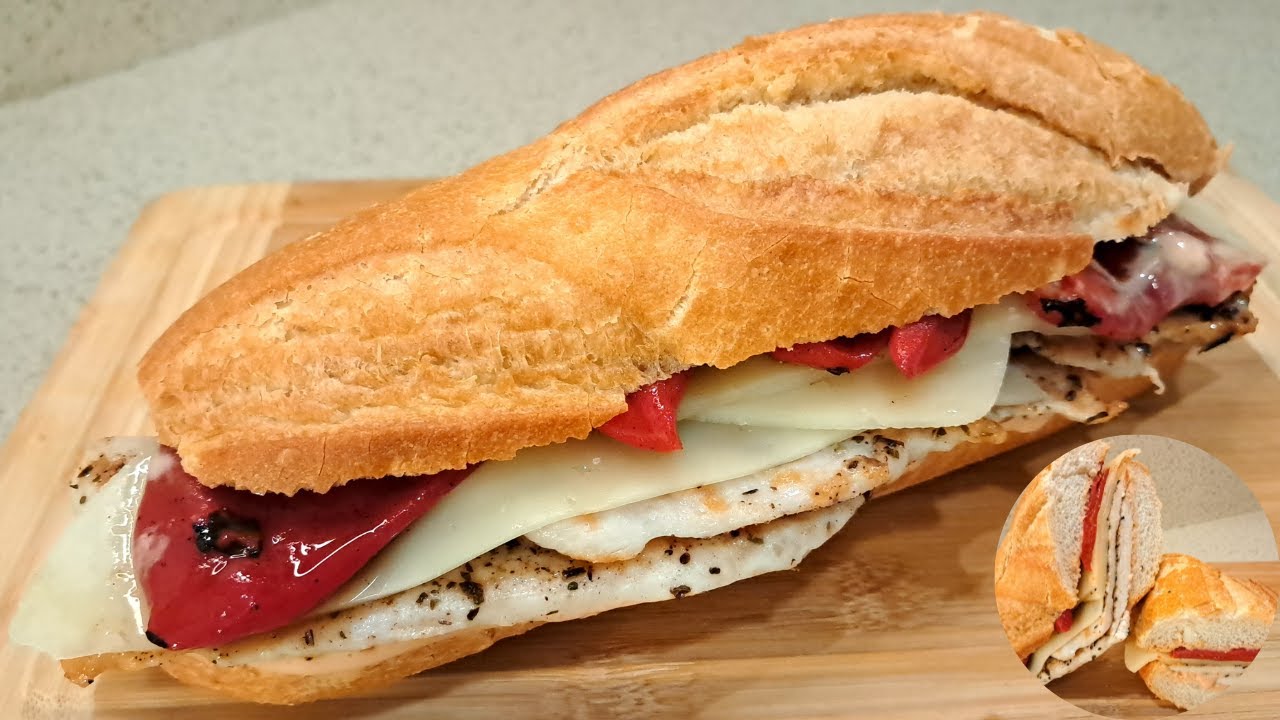 Bocadillo de pollo con queso y pimientos asados | Receta fácil y ...
