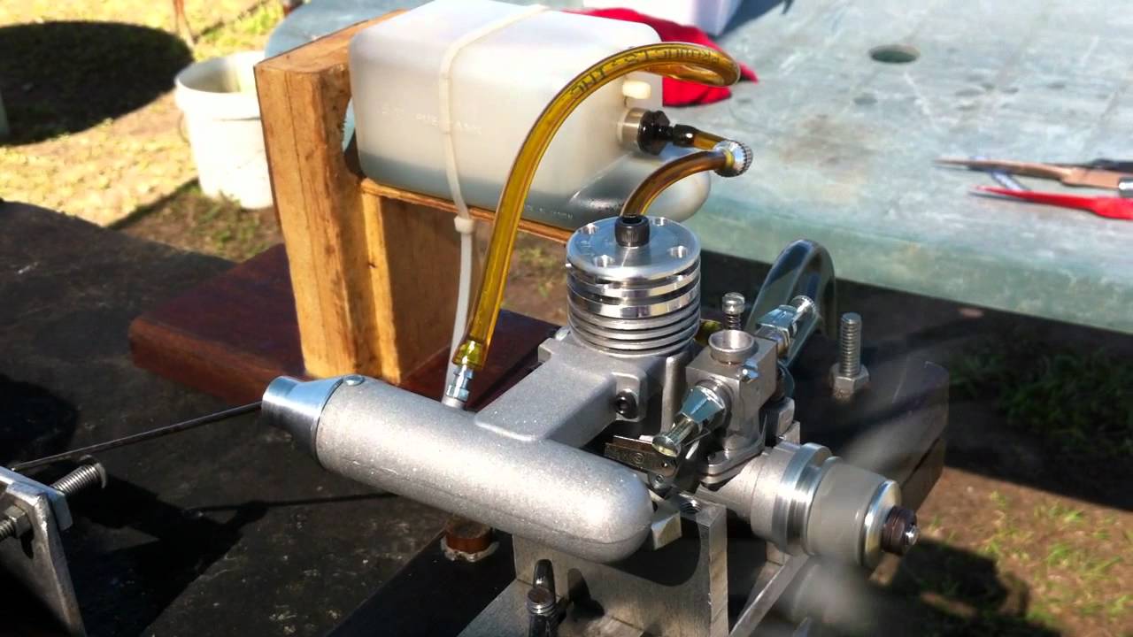 Fox .15 BB R/C model aero engine with Davis Diesel Development Head ...