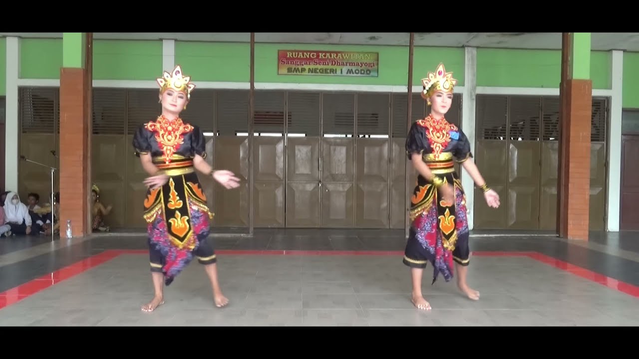 TARI RAMPAK (Mutiara dan Safania) - YouTube