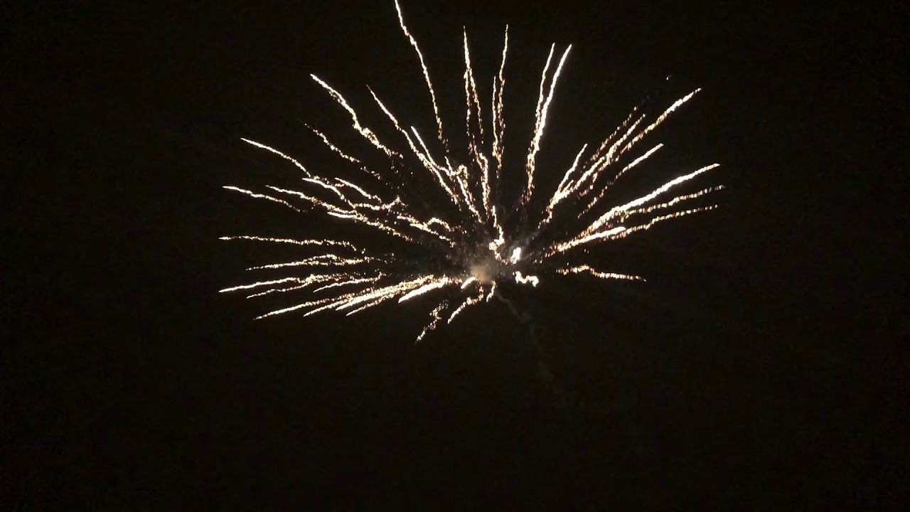 Fyrverkeri pinnraket Giant 75gram // Fireworks rocket - YouTube
