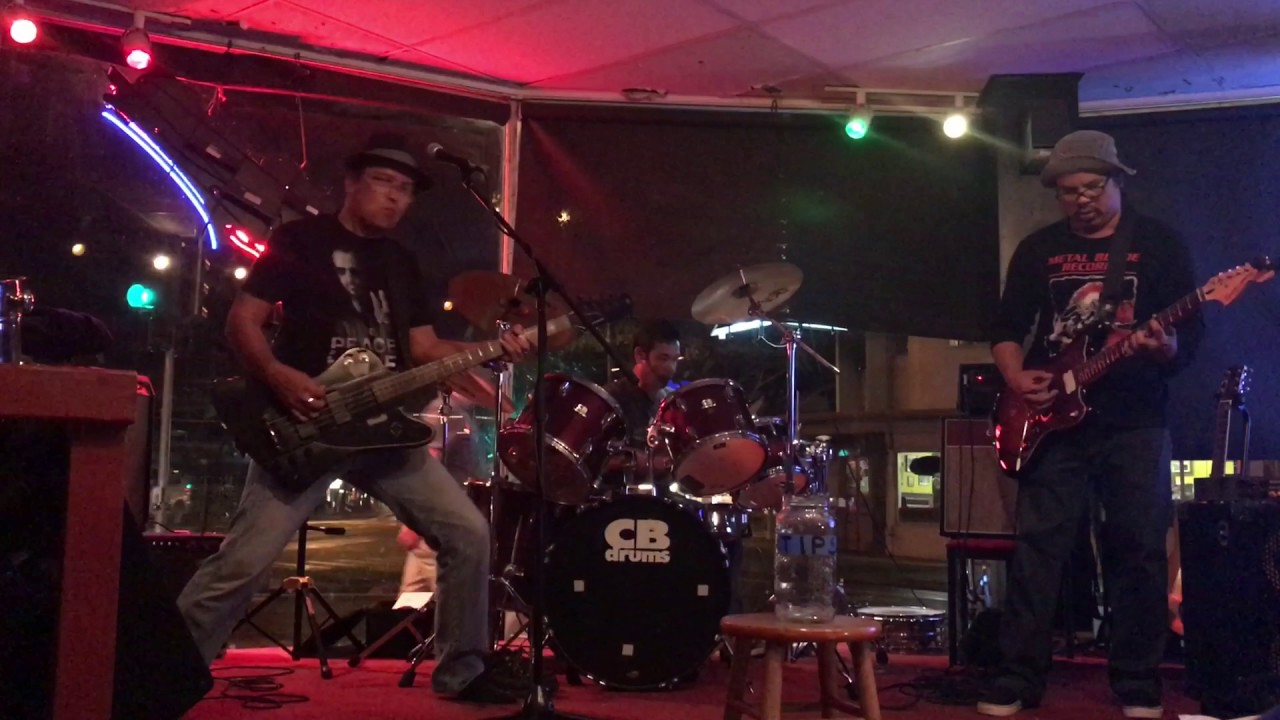 The Cavern Club @ On Stage Hawaii 12-16 - YouTube