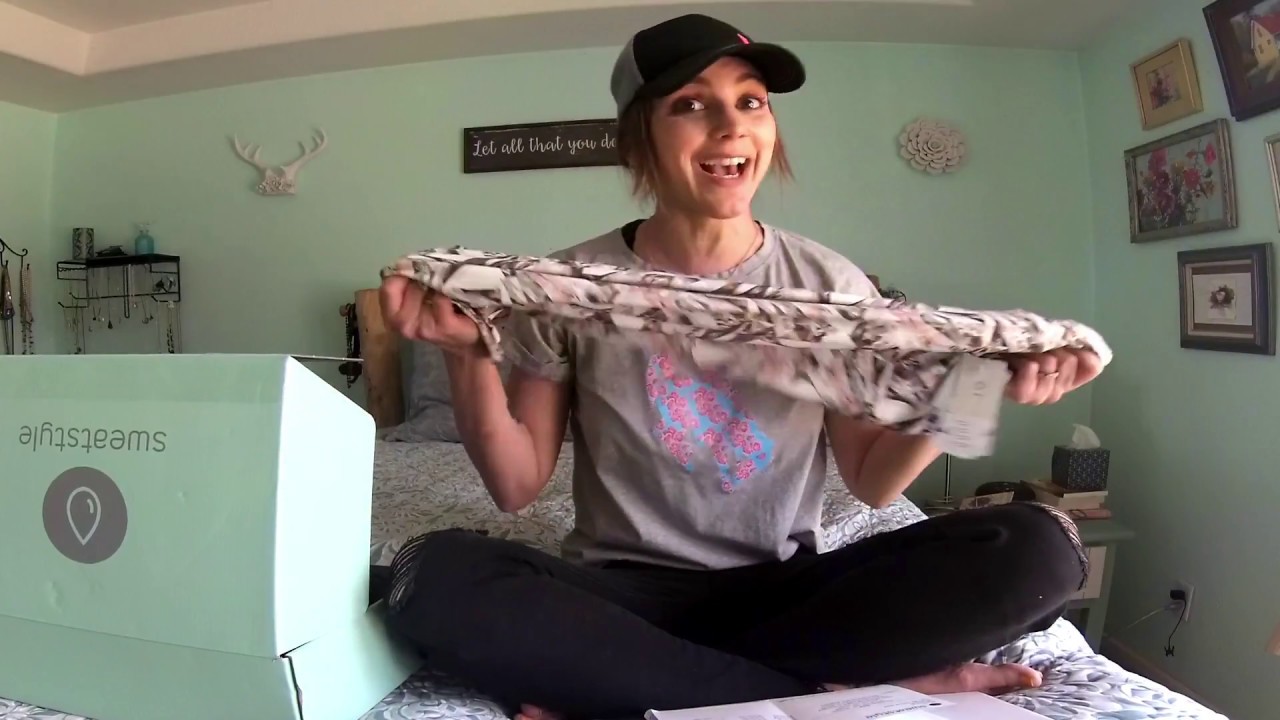 Sweat Style Unboxing Spring 2018 - YouTube