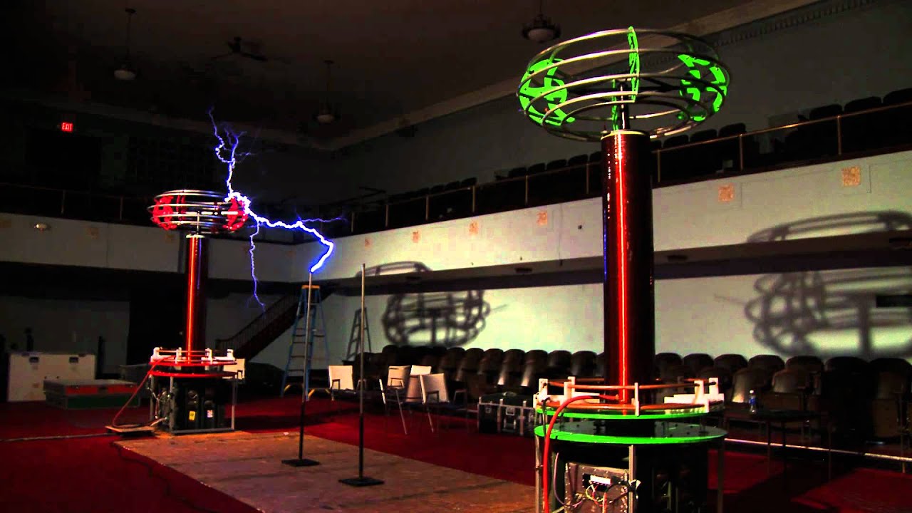 Tesla Turret Opera (Cara Mia Addio) - YouTube