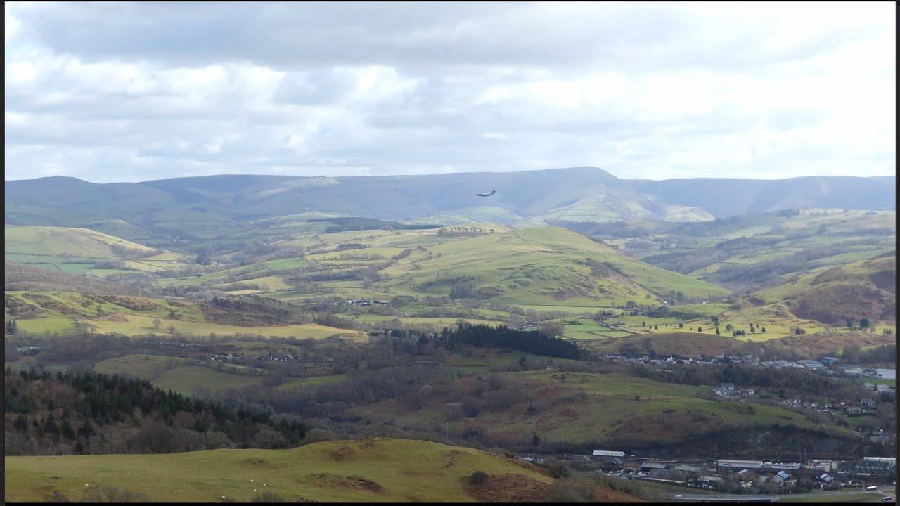 Mach Loop Planes and Jets flying over Machynlleth 27/2/25 - YouTube