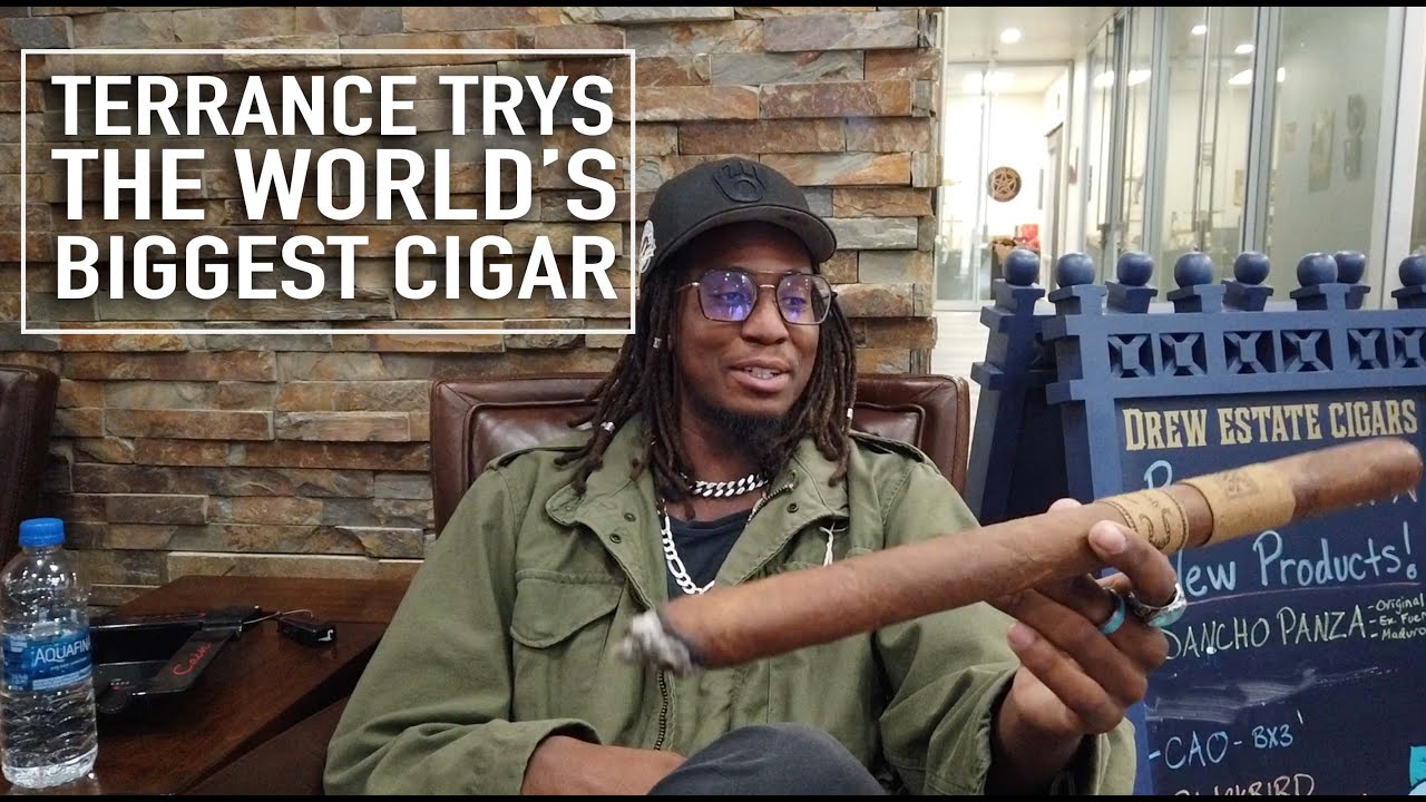 Terrance Trys The World's Biggest Cigar! - YouTube