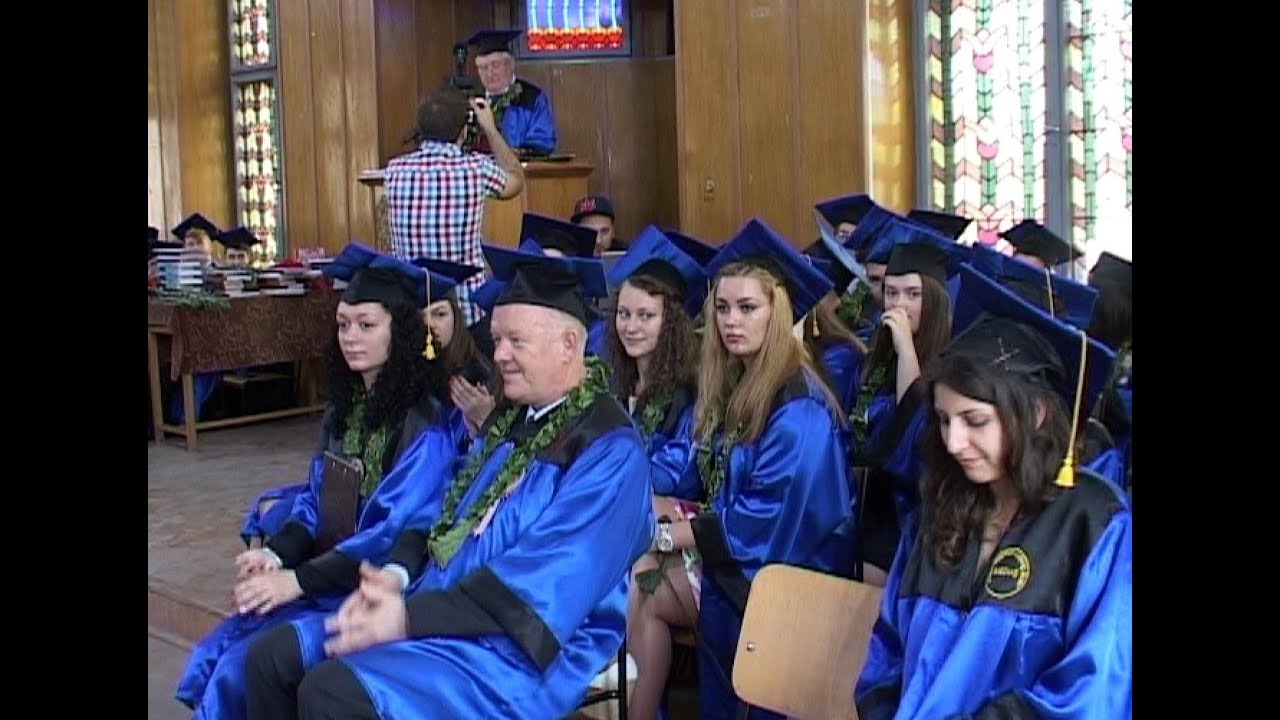 Promotia 2016 a Liceului Stephan Ludwig Roth a absolvit | novatv.ro ...