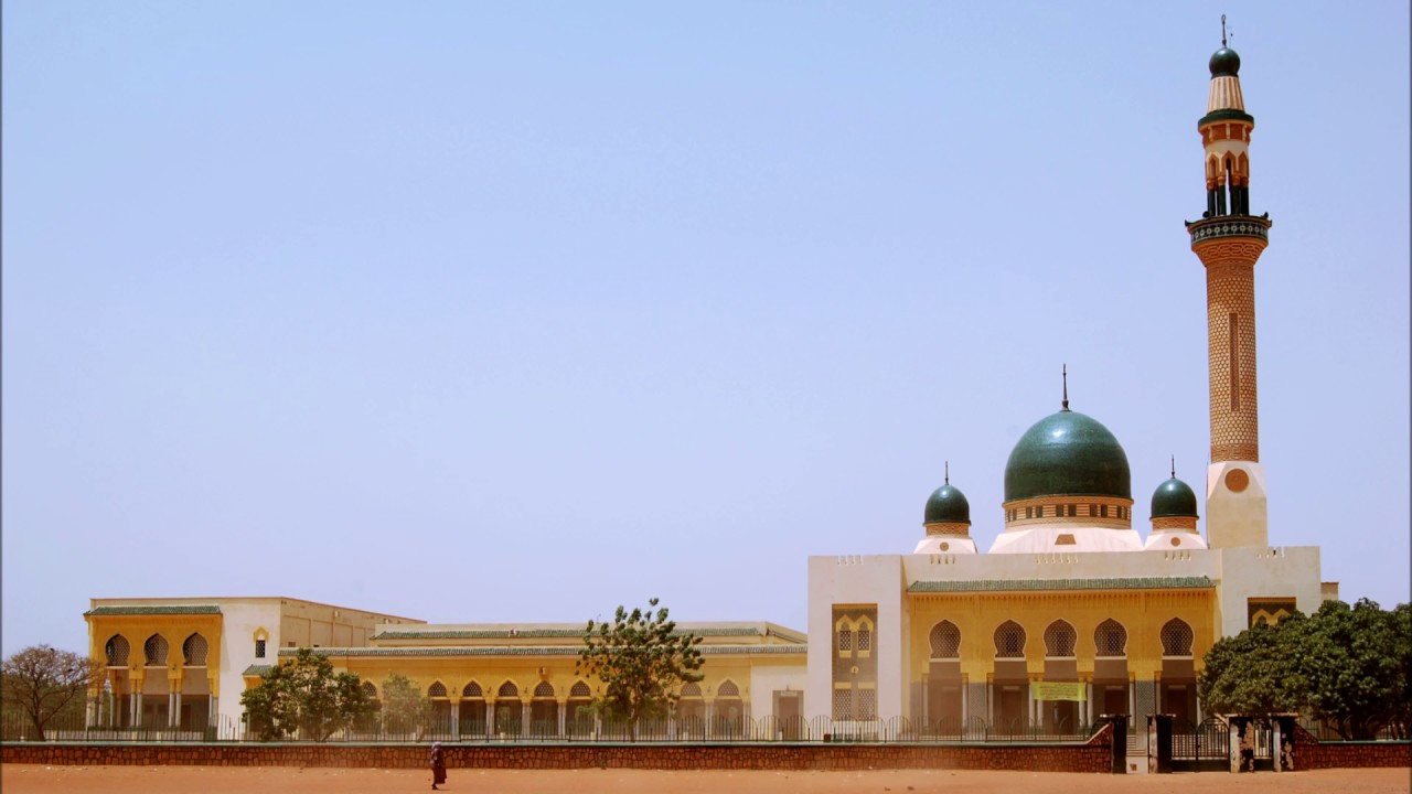 Prêche/Zikr en Zarma/Songhay/Djerma - Moussa Tassiel [Niger] - YouTube