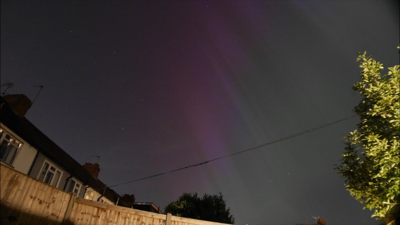 Extreme Solar Storm in 20 years around London! - YouTube