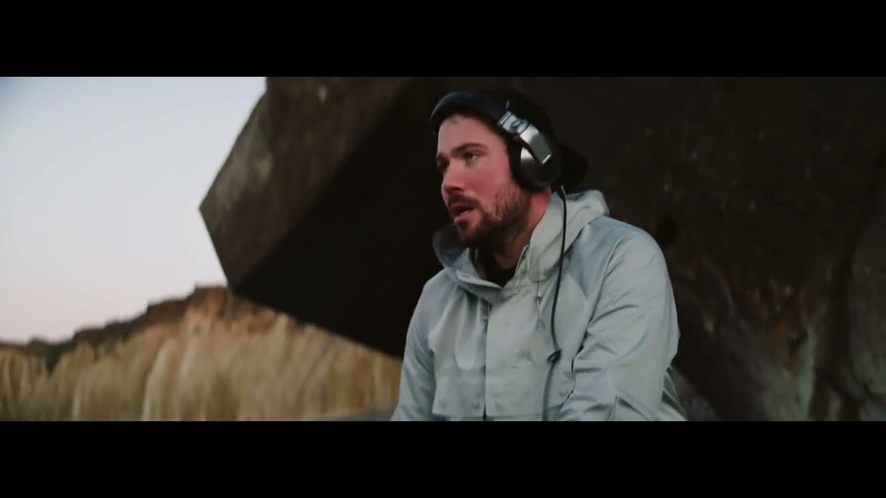 Hardwell & Space 92 - The Abyss (Extended Best Quality) - YouTube