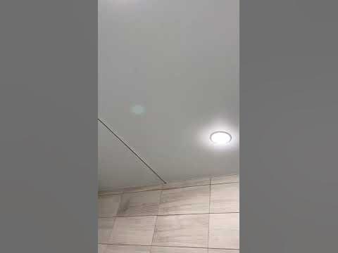 Теперь не нужна палка-раздвигалка, для шторки в ванной есть встроенный ...