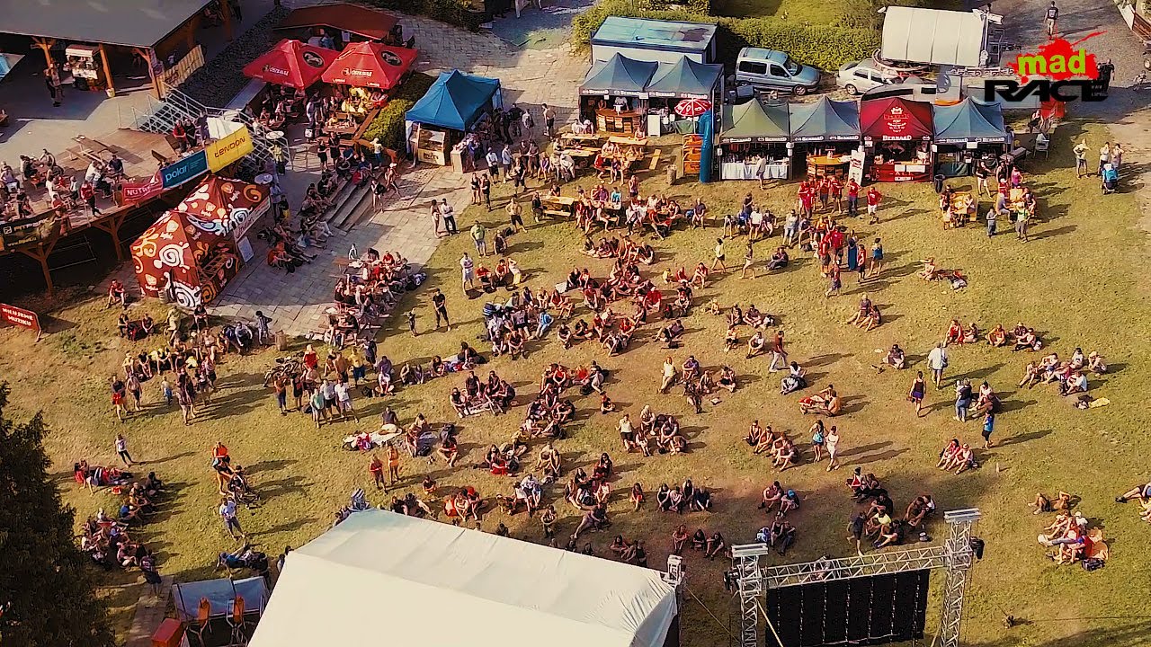 MAD RACE 2016 - YouTube