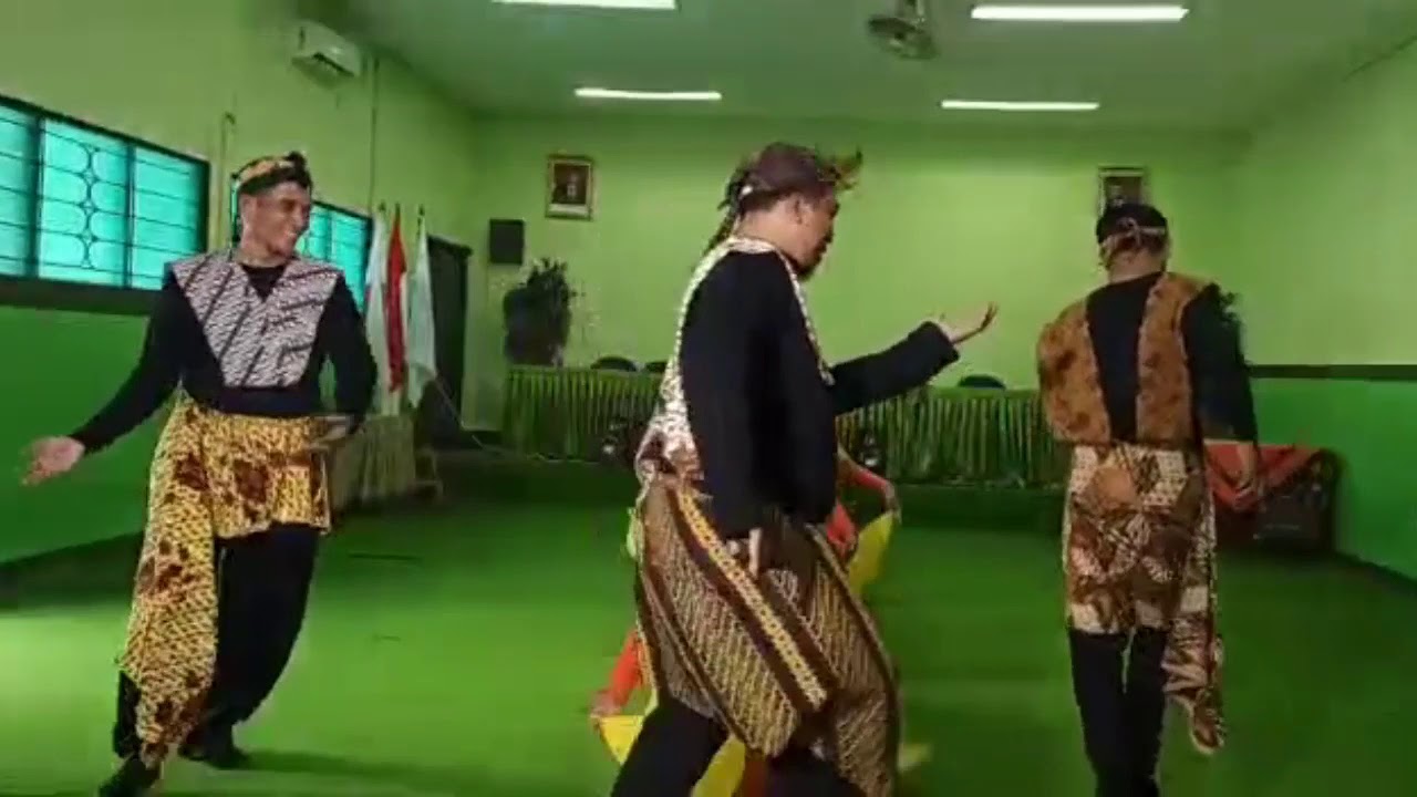 Tari Manuk Dadali ( Jawa Barat ) - Media Pembelajaran - YouTube