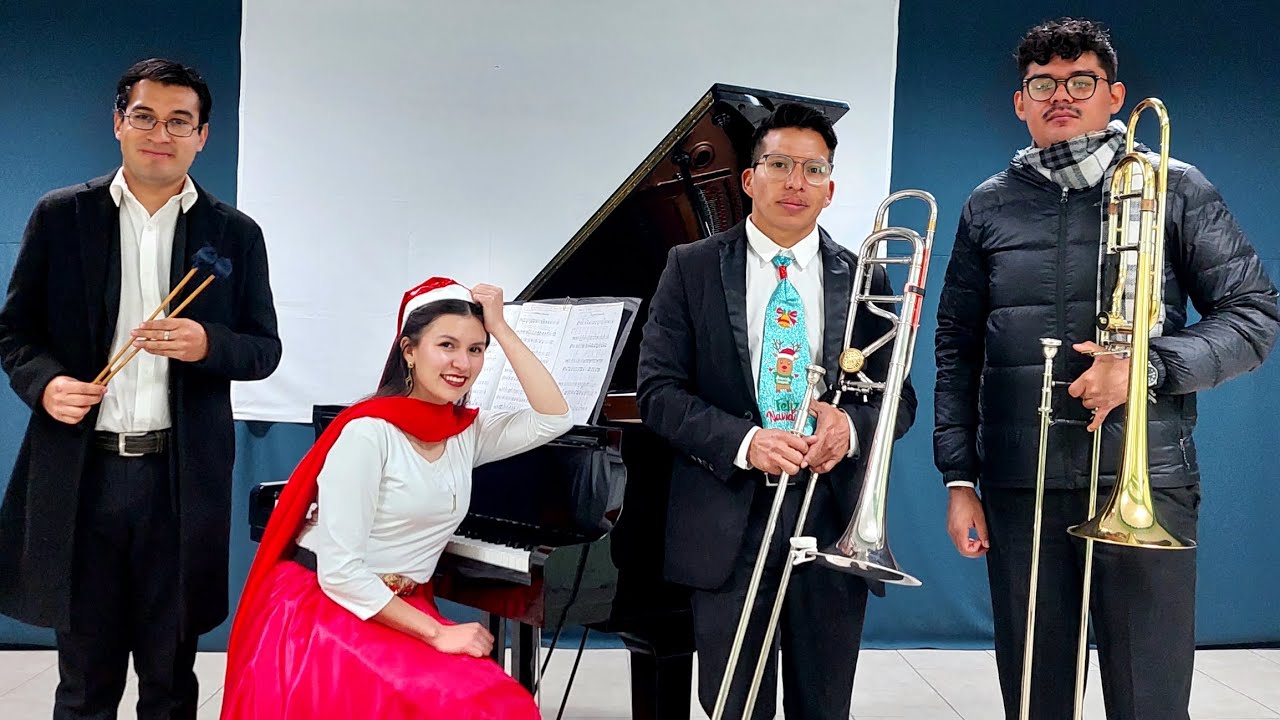 Una Navidad Para Recordar | Popurri Navideño | Trombones | Percusiones ...