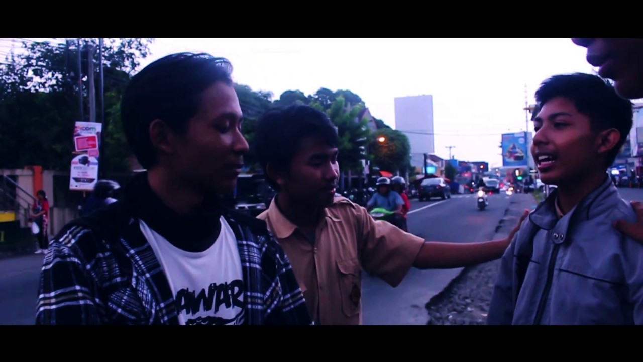 SELUBUNG - FILM PENDEK - YouTube