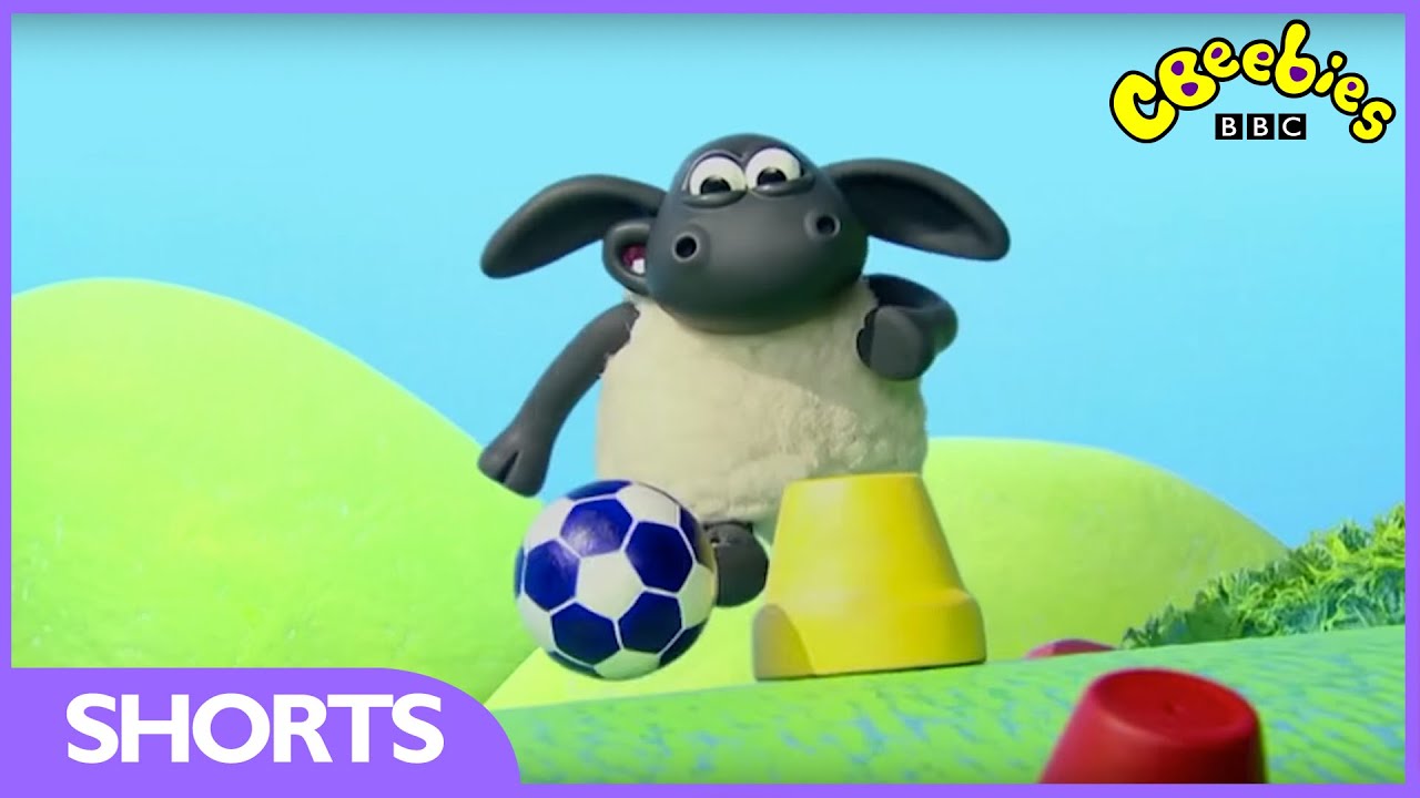 CBeebies | Football Fever! - YouTube