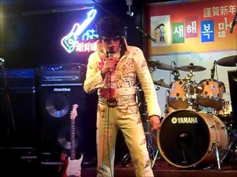 Korean Elvis - YouTube