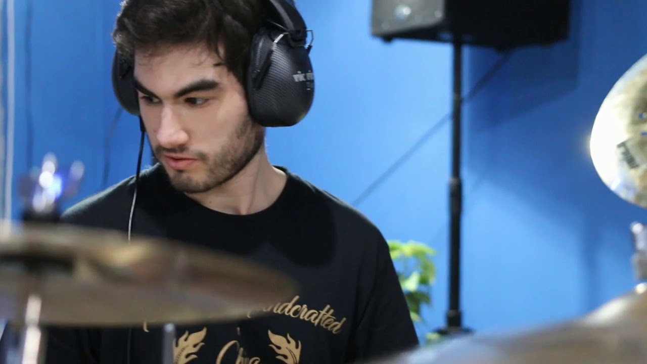 Adrián Rivera con el cover For You - YouTube