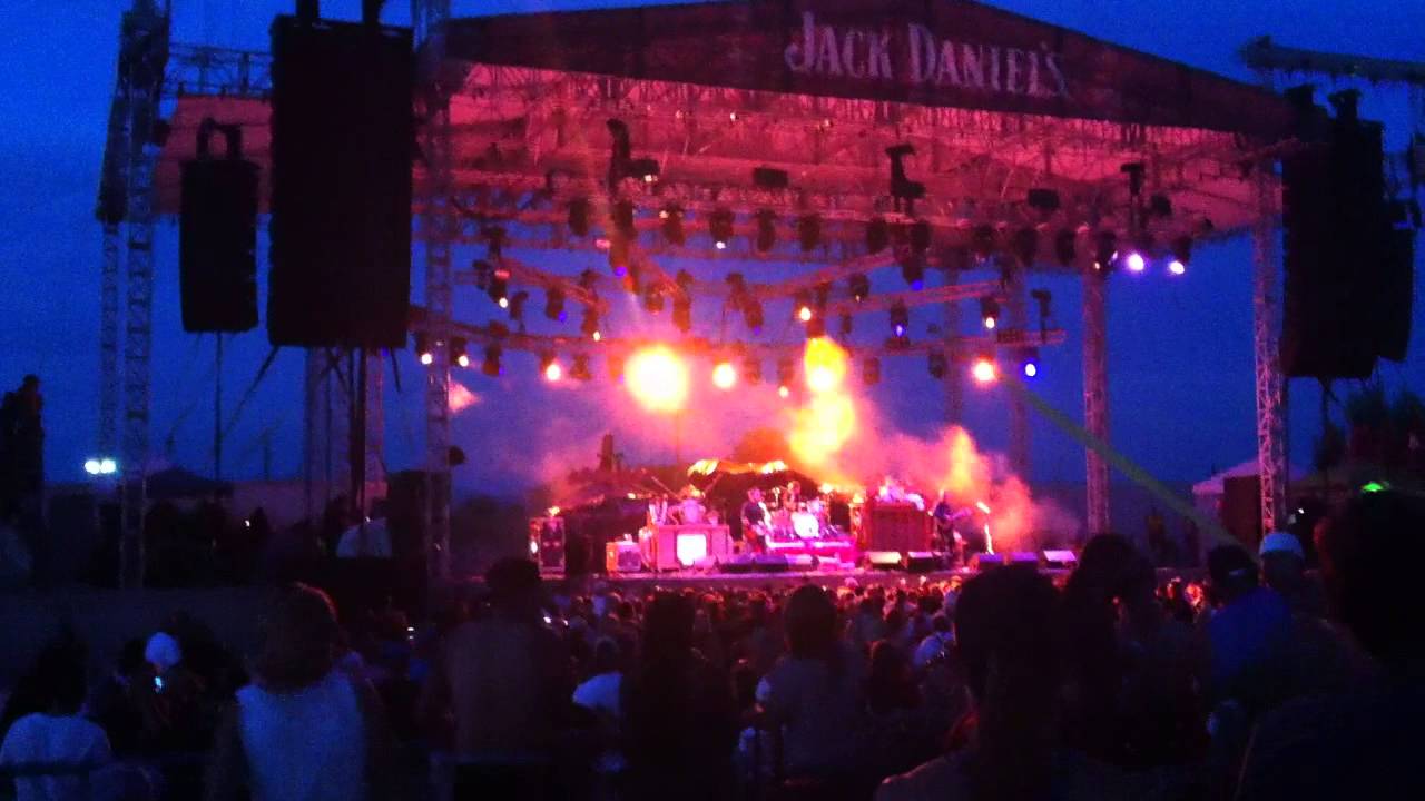 Seether - Country Song (Live @ Rock Jam 2013) - YouTube