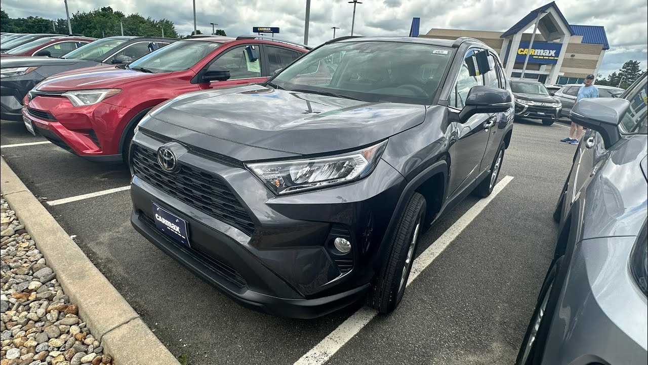 2021 Toyota RAV4 XLE horn - YouTube