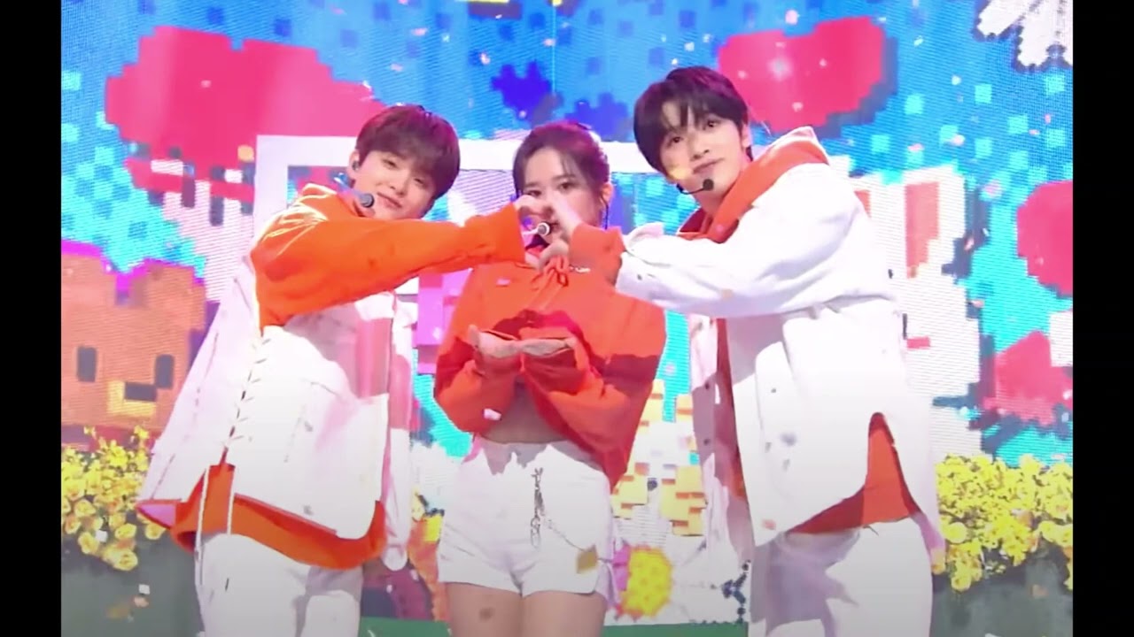 [30 MINS LOOP][30분][三十分耐久] AKMU「Give Love」INKIGAYO MC (JIHOON, YUJIN, SUNGCHAN) cover - YouTube