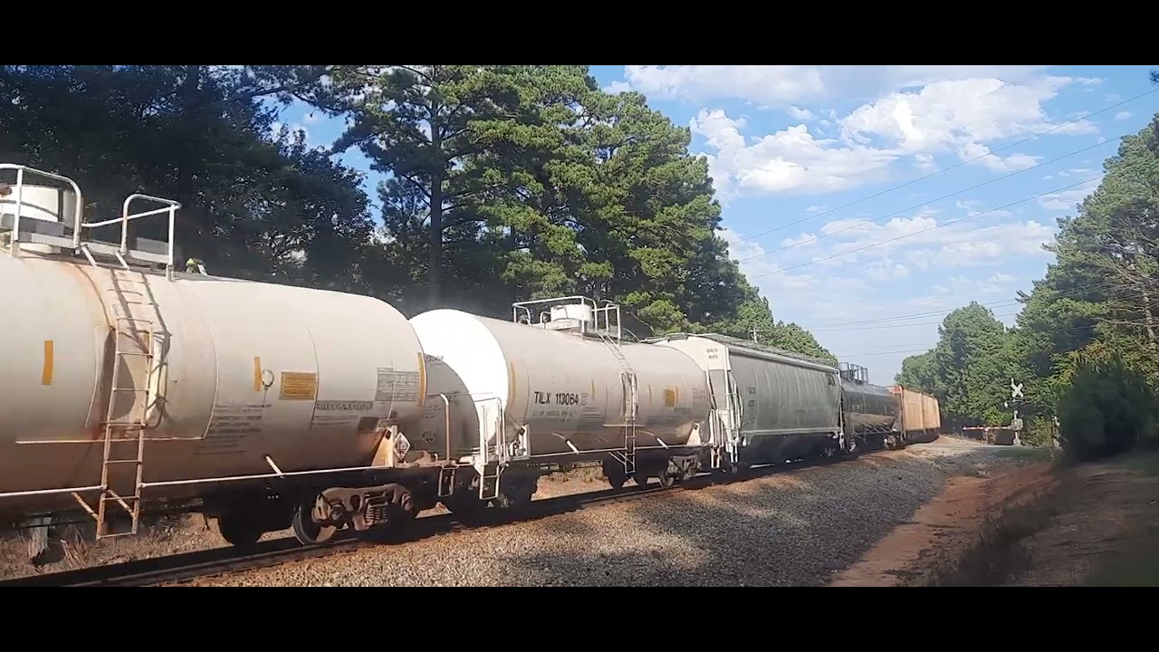 NS 4405 leads 187 through Pell City, AL 9/5/23 - YouTube