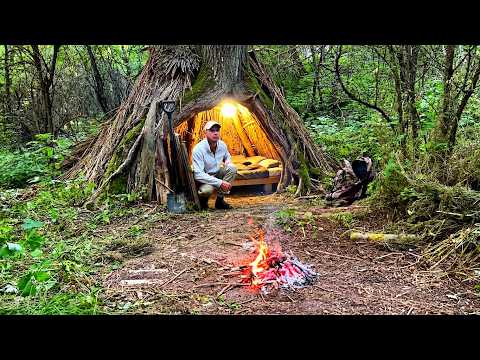 Bau eines gemütlichen und warmen Bushcraft-Hauses | Erstaunliche geheime Konstruktion Leben im Wald