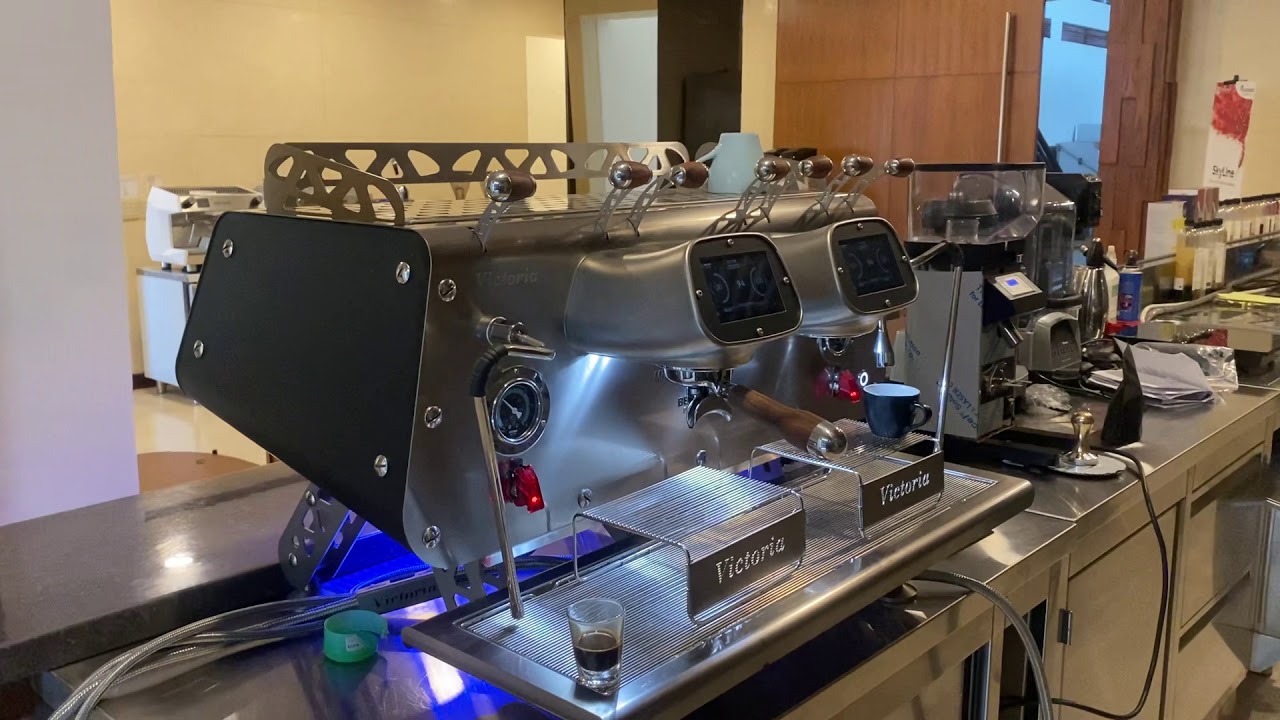 Bezzera Victoria ( Short Review ) - YouTube